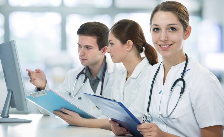 Ausbildung Als Medizinische Fachangestellte Infos Und Stellen