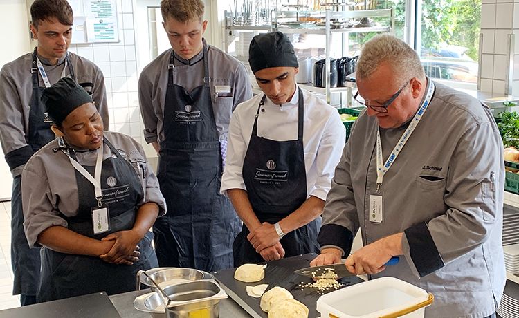 Koch / Köchin Ausbildung in deiner Stadt – Infos und freie Plätze